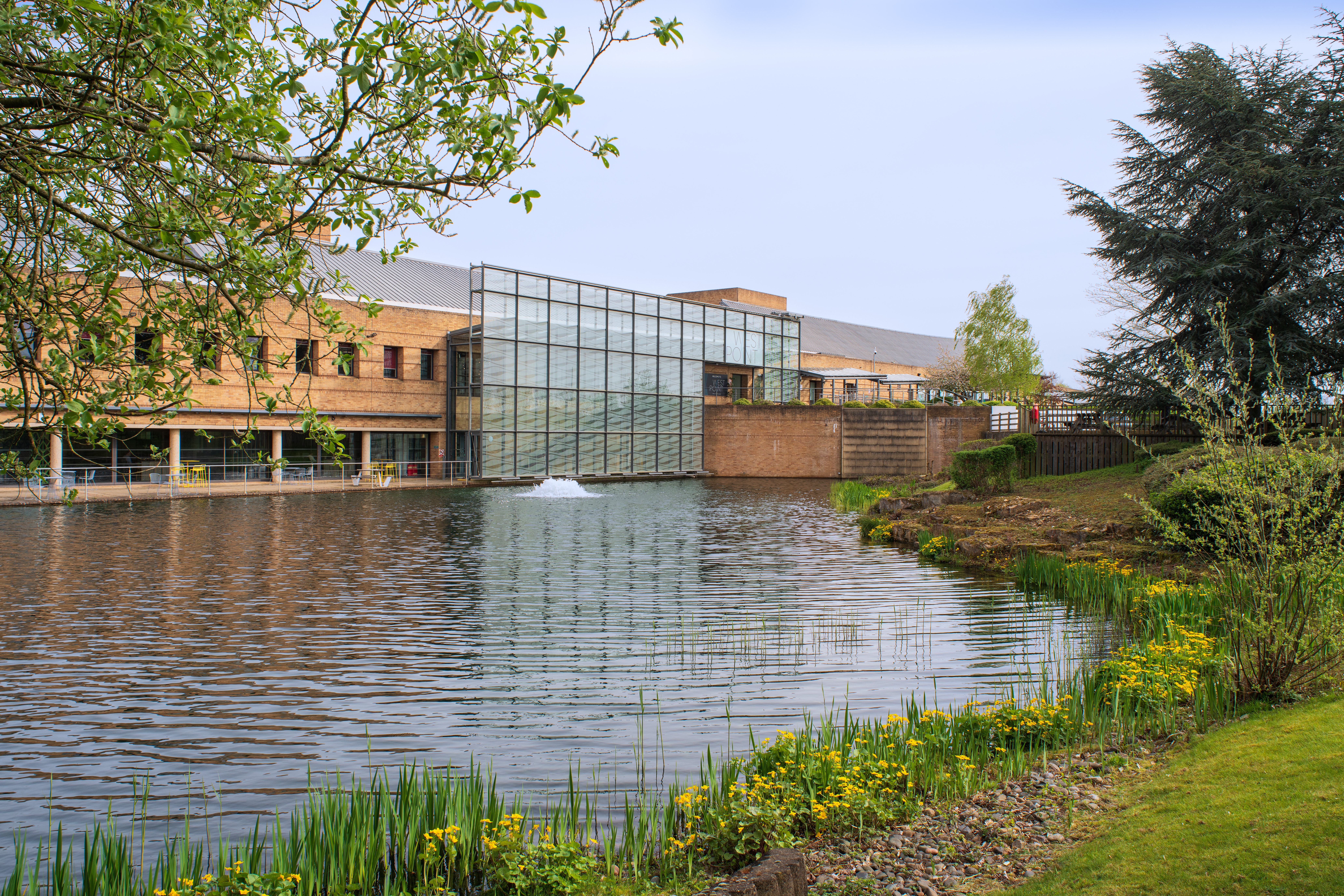 Aegon Office Fit-Out | DENTON